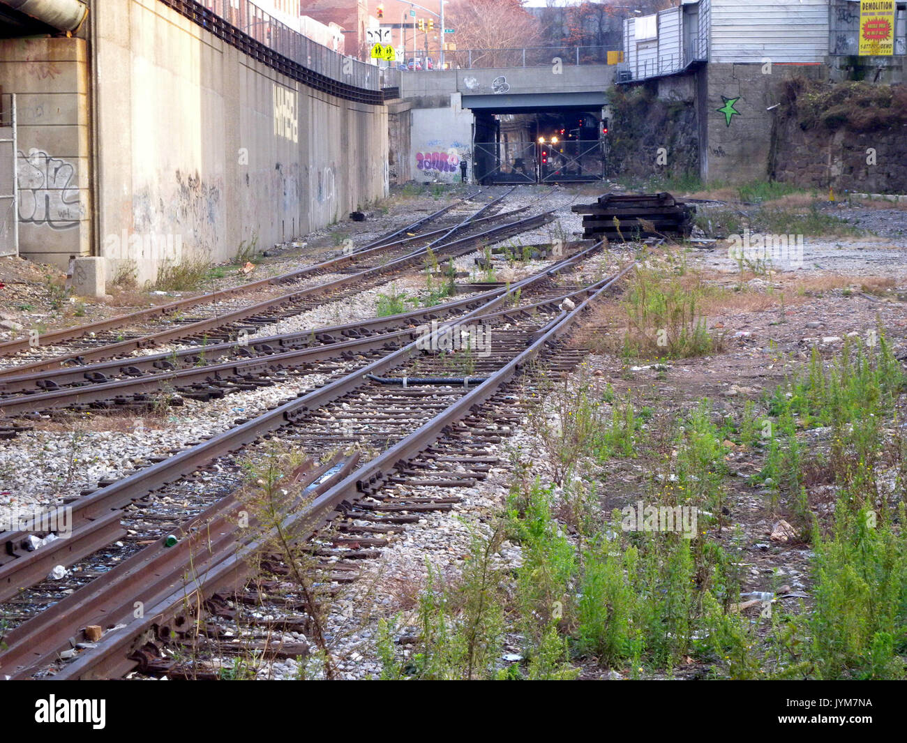 D train hi-res stock photography and images - Alamy