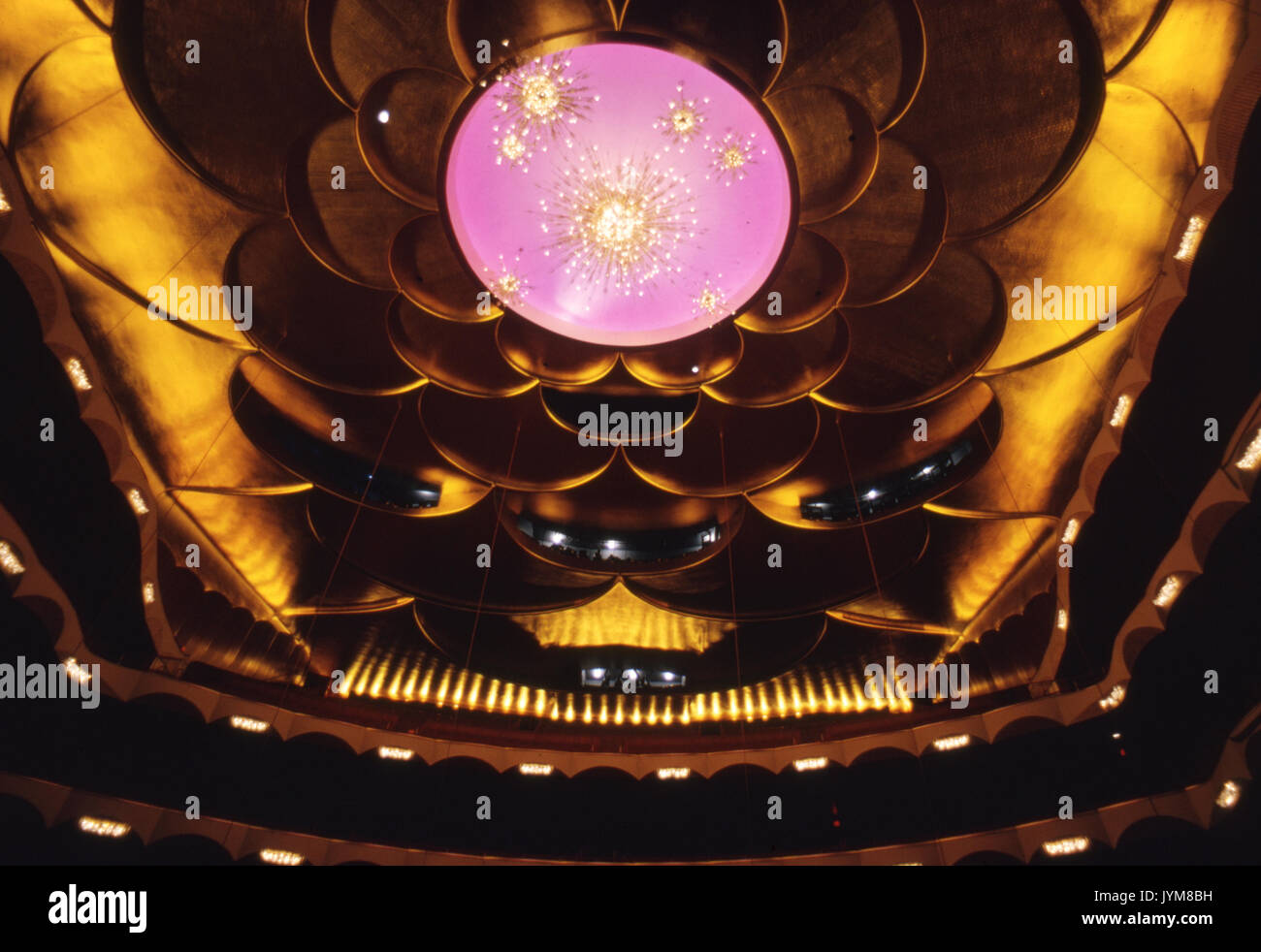 Metropolitan opera house new york interior hi-res stock photography and ...