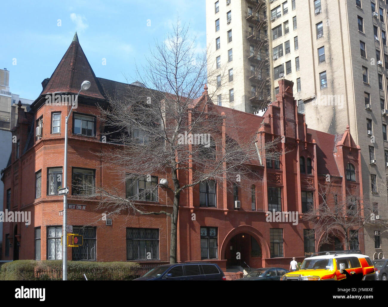 Hist building hi-res stock photography and images - Alamy