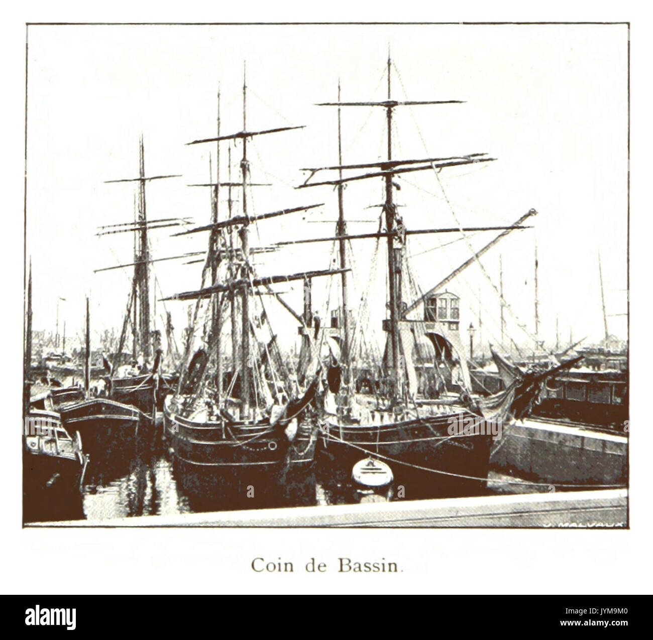 Old bassin Cut Out Stock Images & Pictures - Alamy