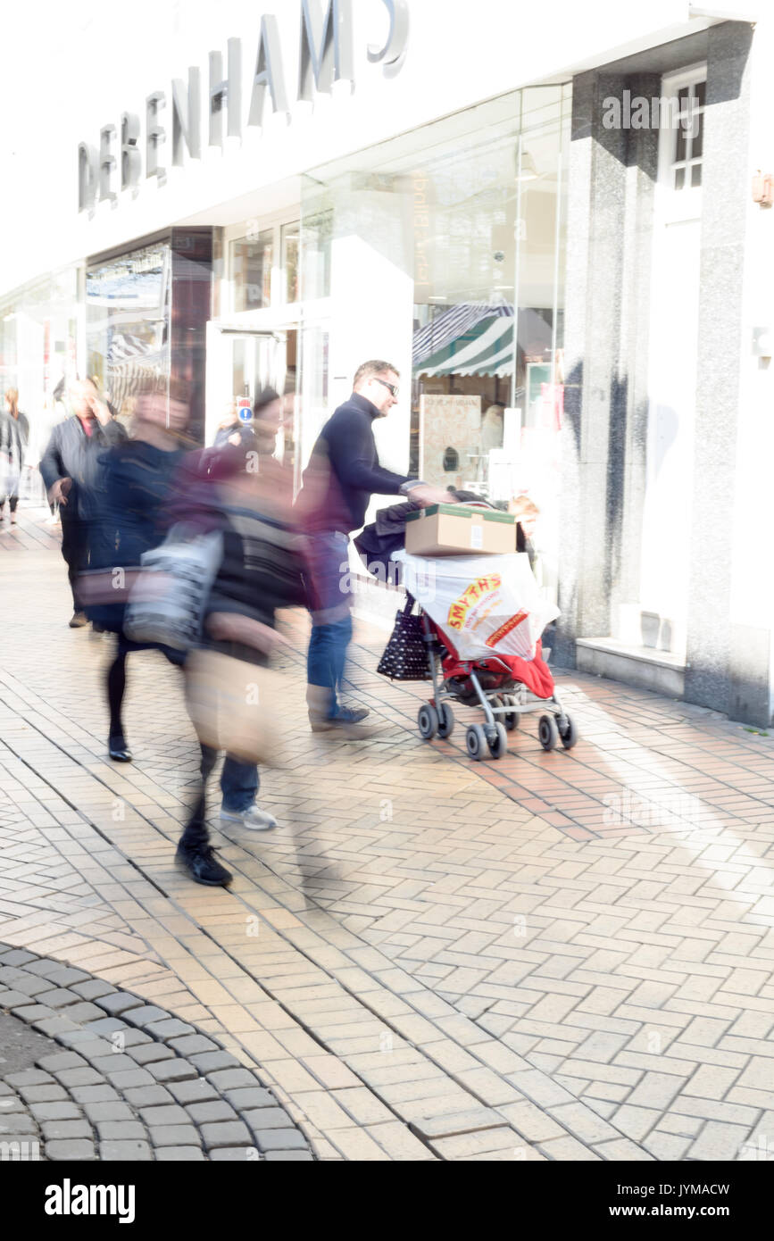 Movement outside hi-res stock photography and images - Alamy