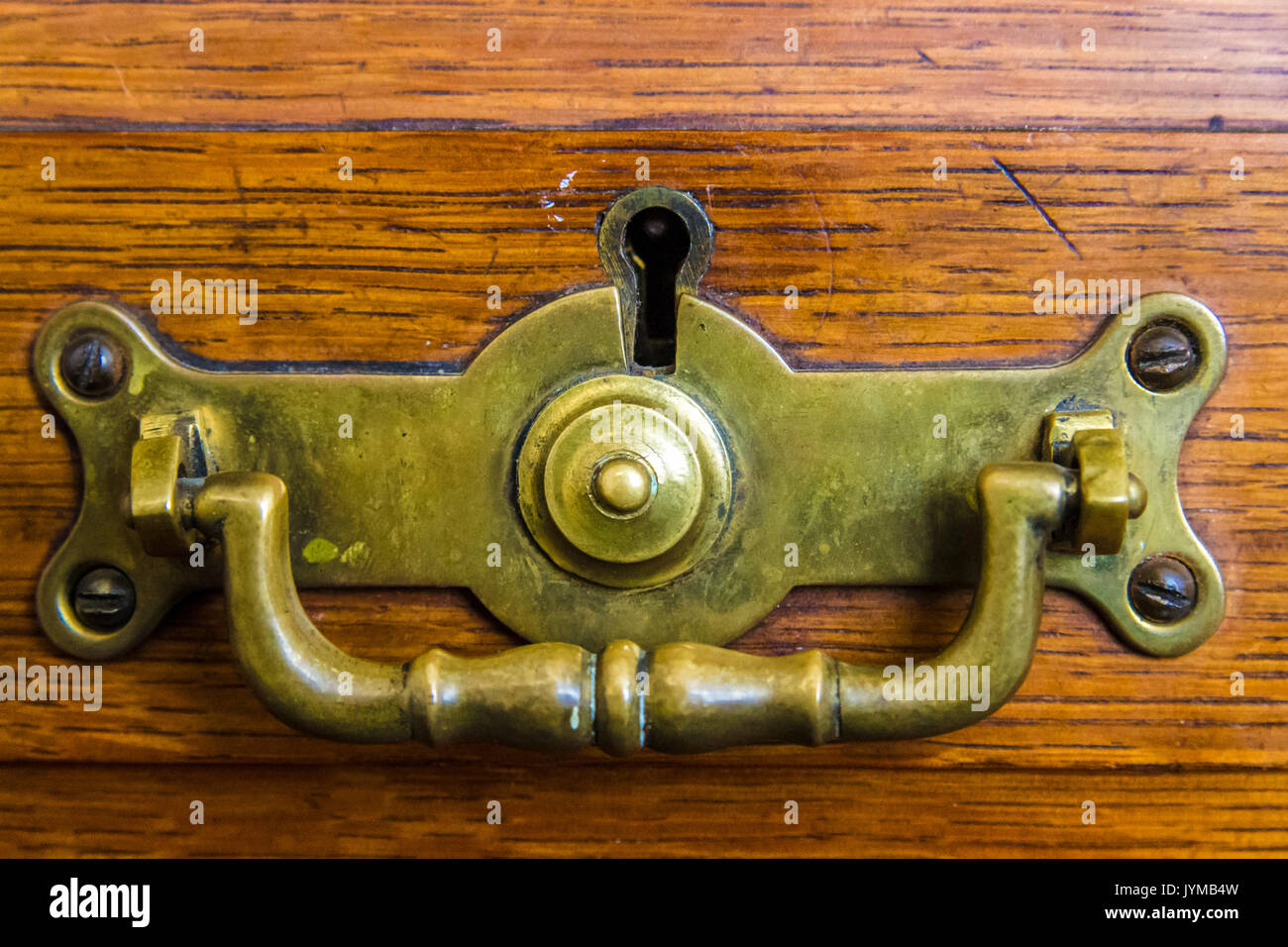 Antique oak hi-res stock photography and images - Alamy