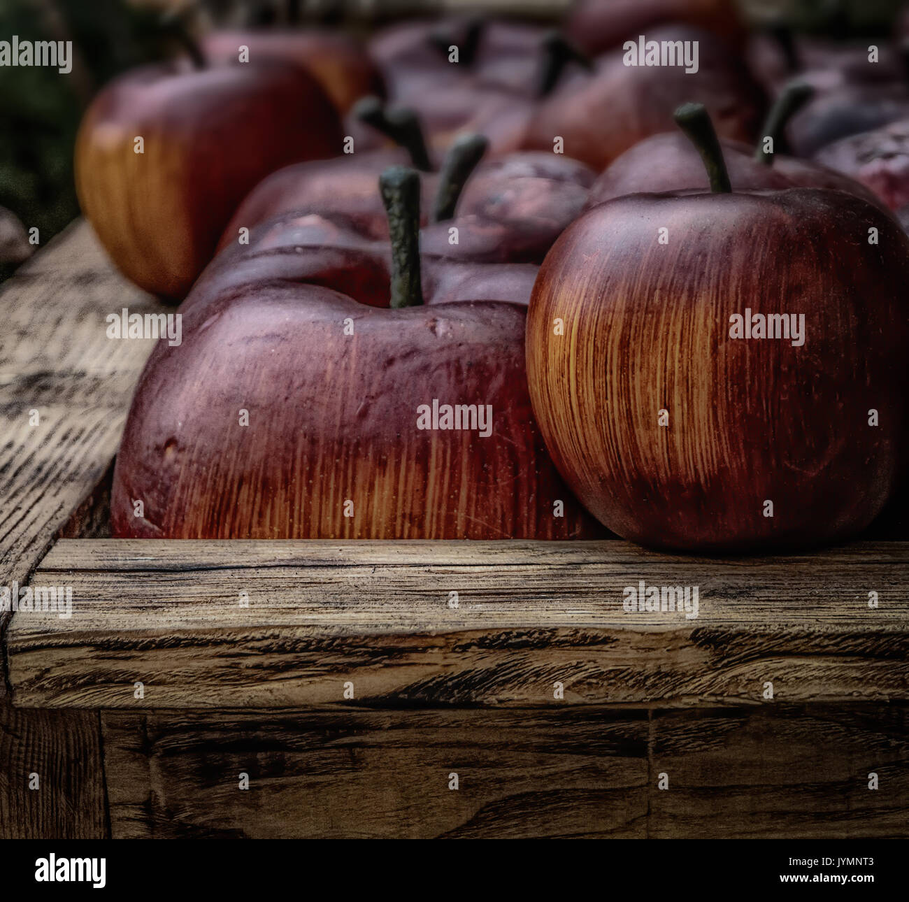 Red delicious apples hi-res stock photography and images - Alamy