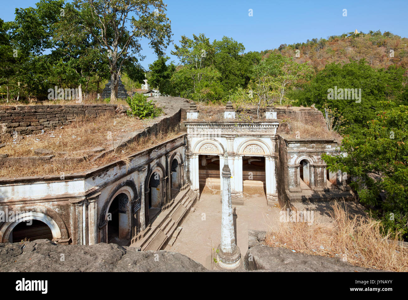 Phowintaung (Hpowindaung, Powintaung, Po Win Taung) Buddhist Cave ...