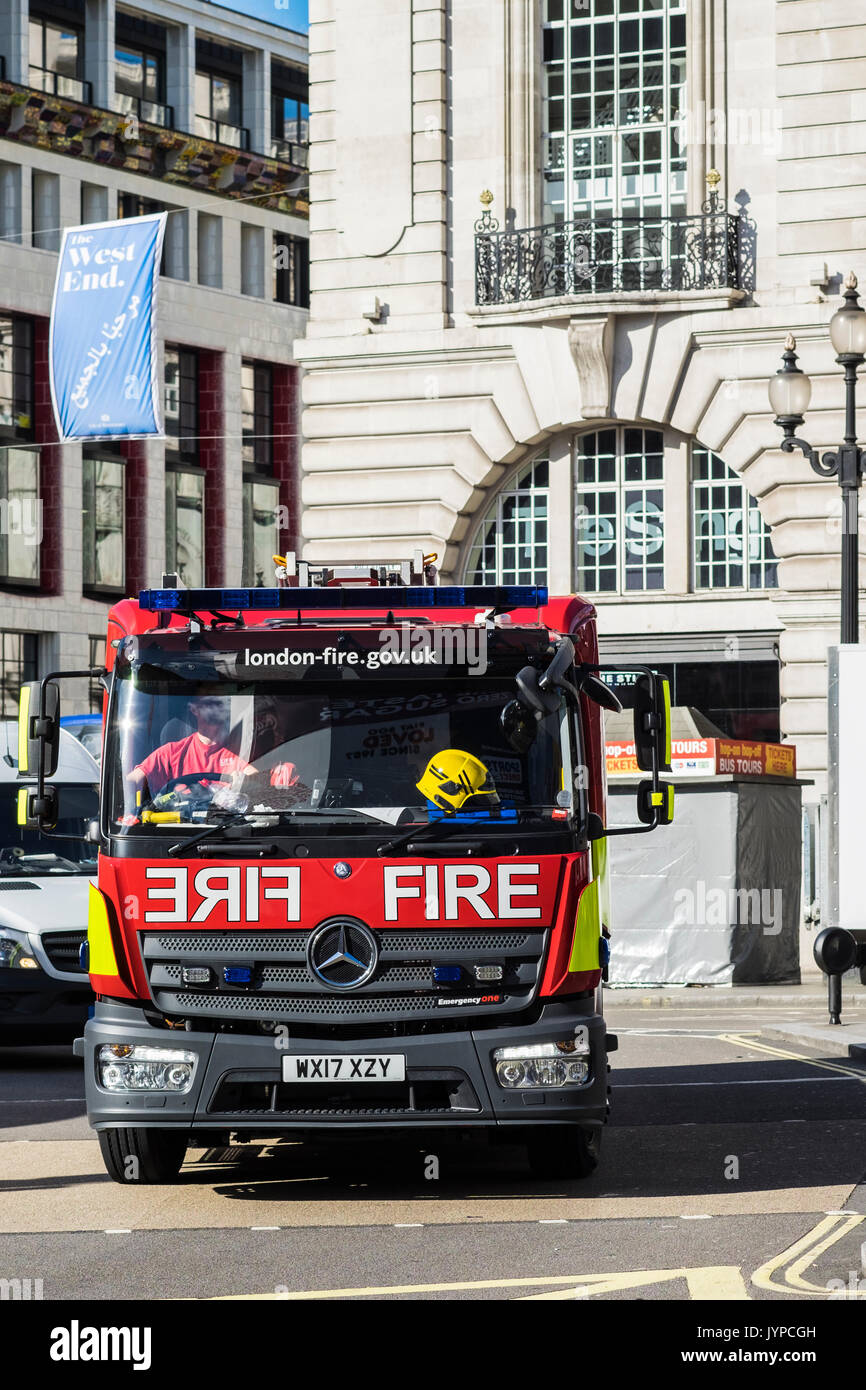 London fire brigade fire rescue hi-res stock photography and images - Alamy