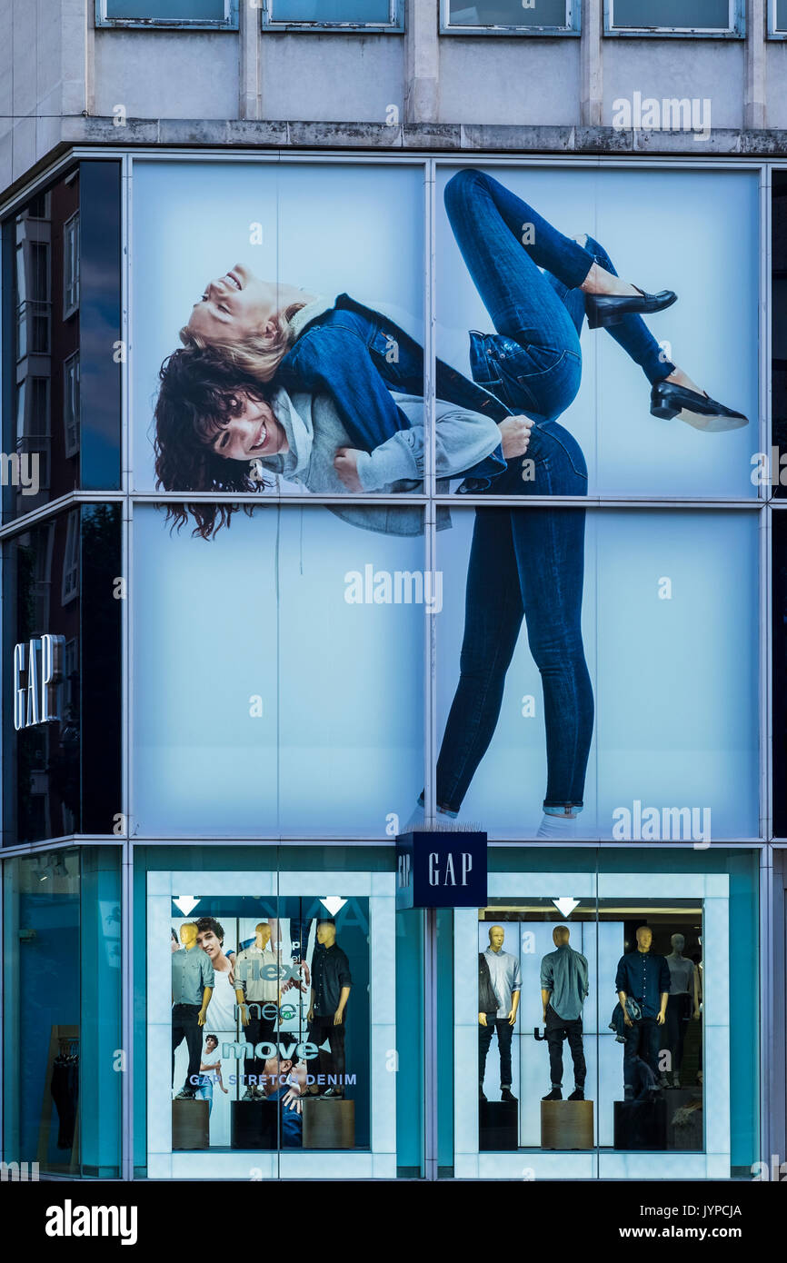 Gap shop window on Oxford street, London, England, U.K Stock Photo - Alamy
