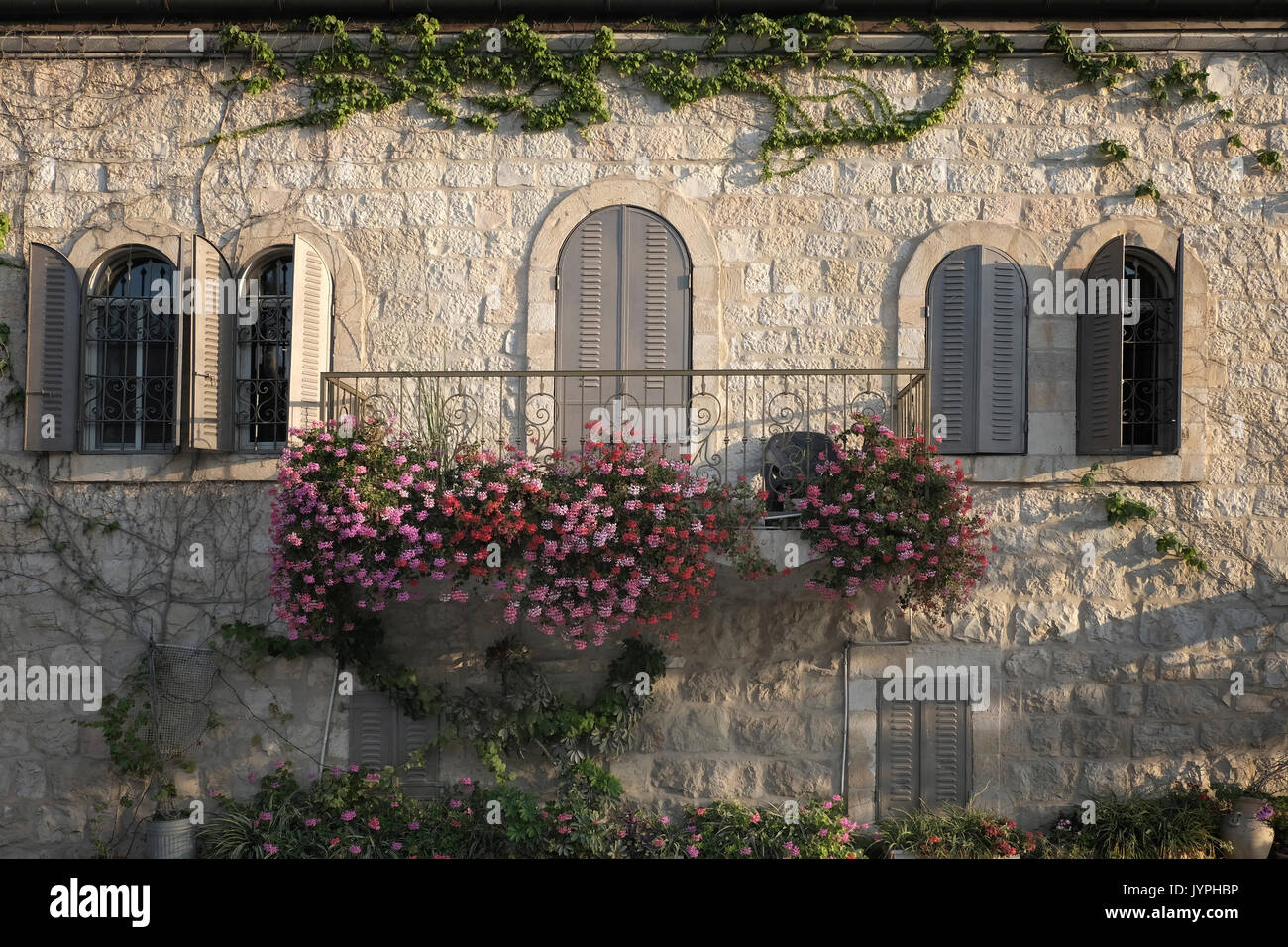 German colony jerusalem hi-res stock photography and images - Alamy