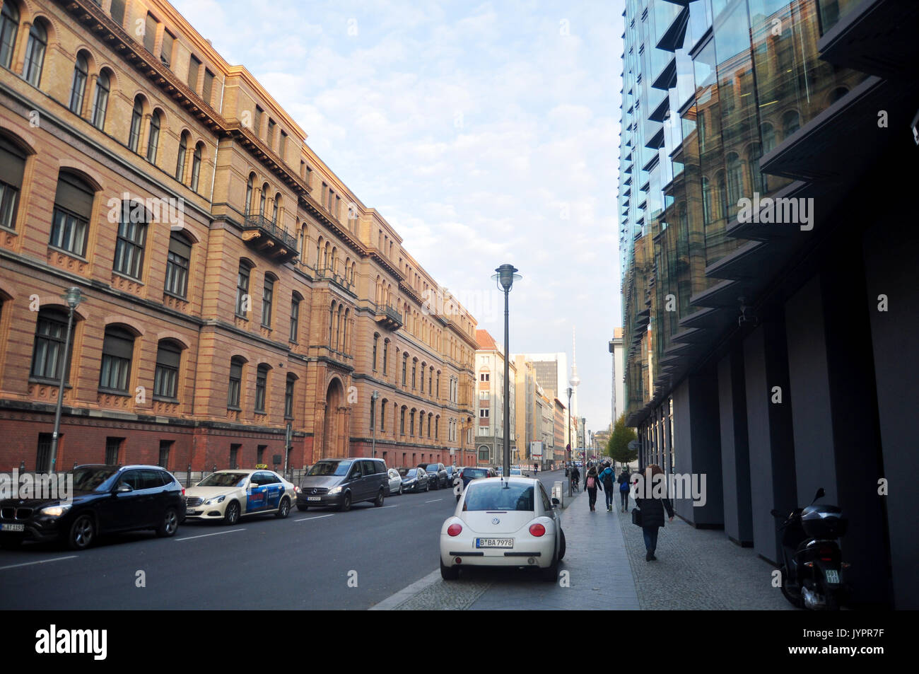 Dusseldorf mitte hi-res stock photography and images - Alamy