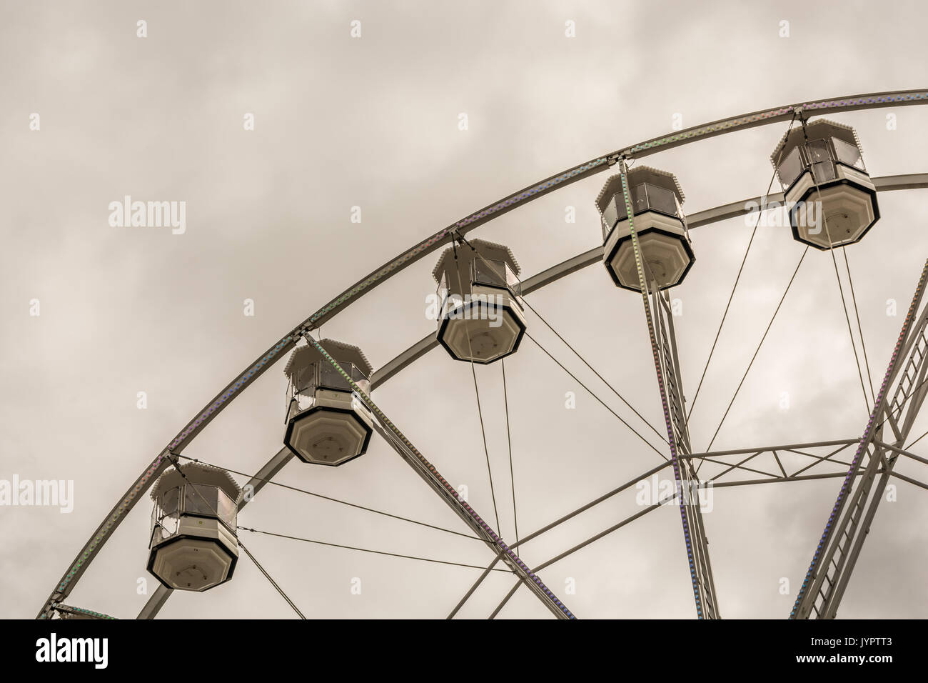 Ferris Wheel Capsule High Resolution Stock Photography and Images - Alamy