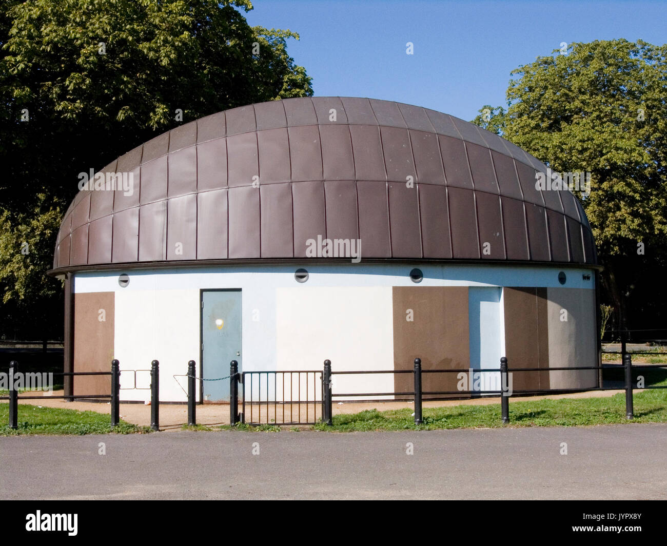Victoria public toilets hi-res stock photography and images - Alamy