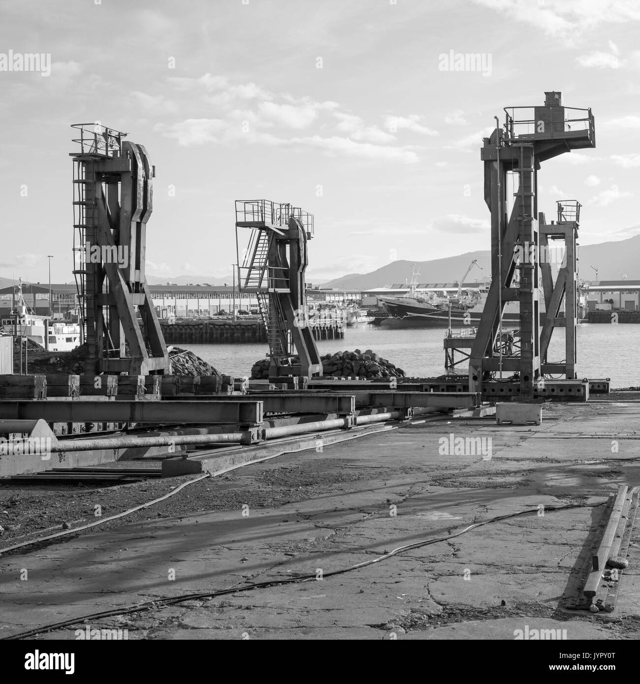 Port vehicle industrial hi-res stock photography and images - Alamy