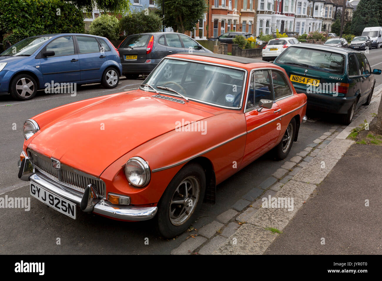 Orange mg car hi-res stock photography and images - Alamy
