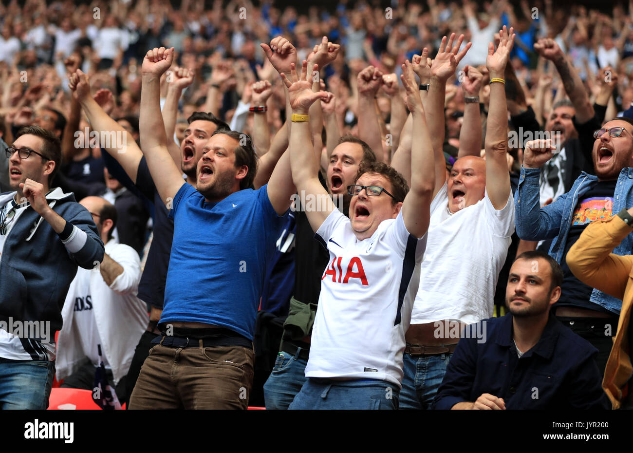 Tottenham hotspur fans hi-res stock photography and images - Alamy