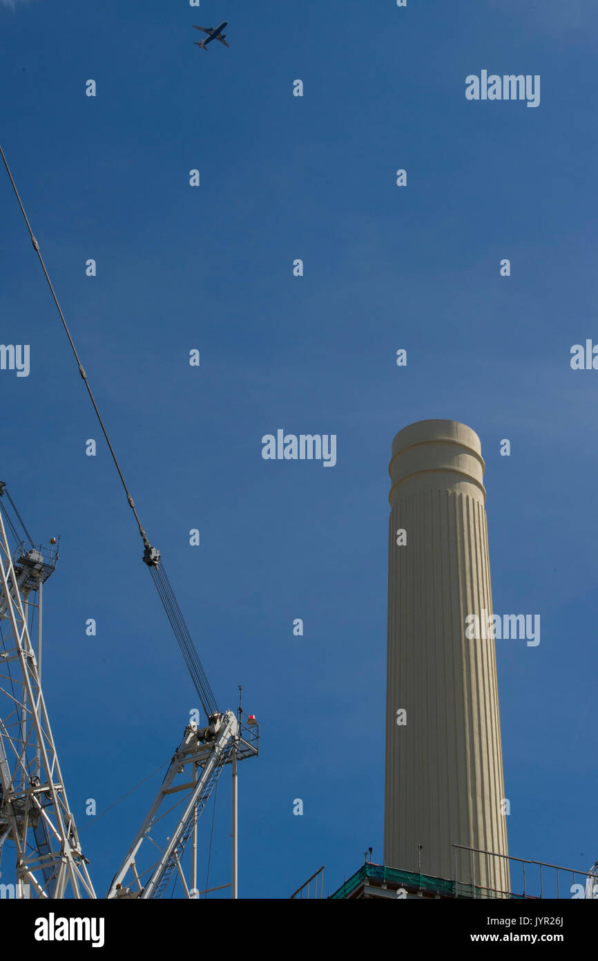 Detail of the famous Battersea Power Station Stock Photo - Alamy