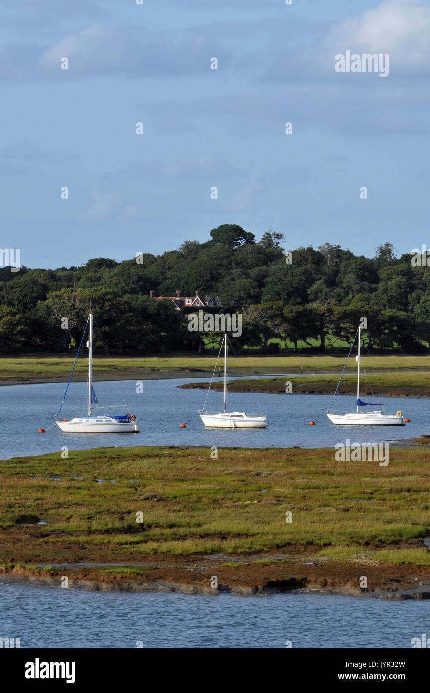 yachts and boats on the lymington river near the royal lymington yacht ...