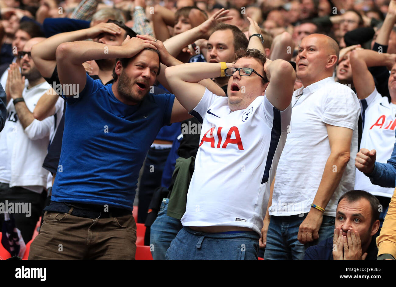 Tottenham Hotspur fans react Stock Photo - Alamy Tottenham Hotspur fans react Stock Photo - Alamy