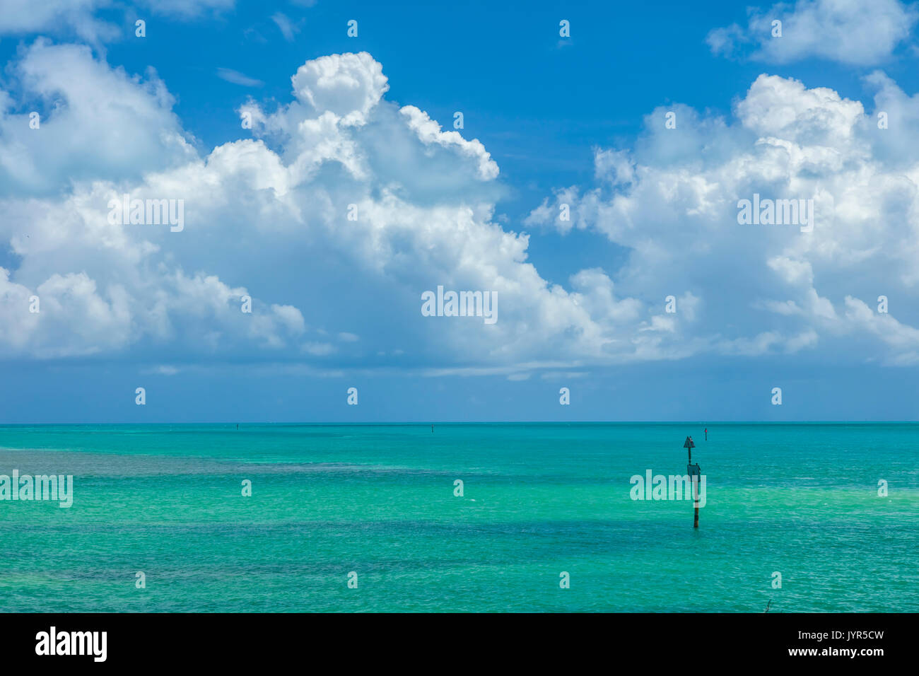 Atlantic Ocean in the Florida Keys Stock Photo - Alamy