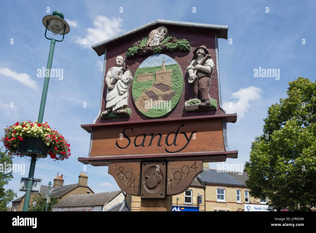 Square sign hi-res stock photography and images - Alamy