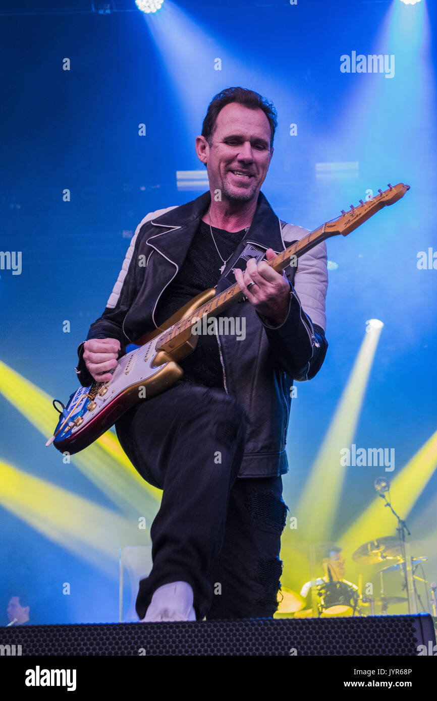Roy hay culture club hi-res stock photography and images - Alamy