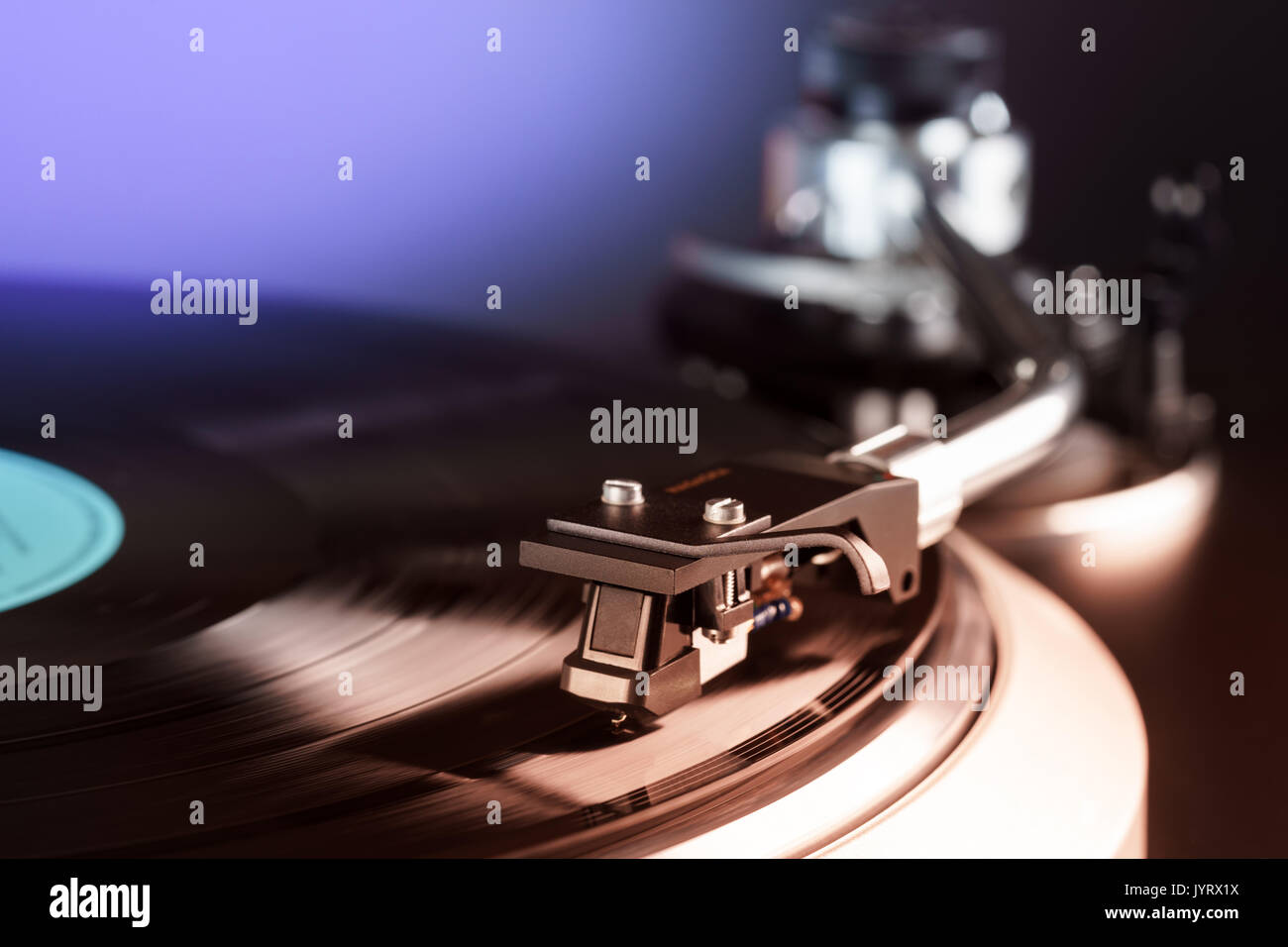 Turntable head hi-res stock photography and images - Alamy