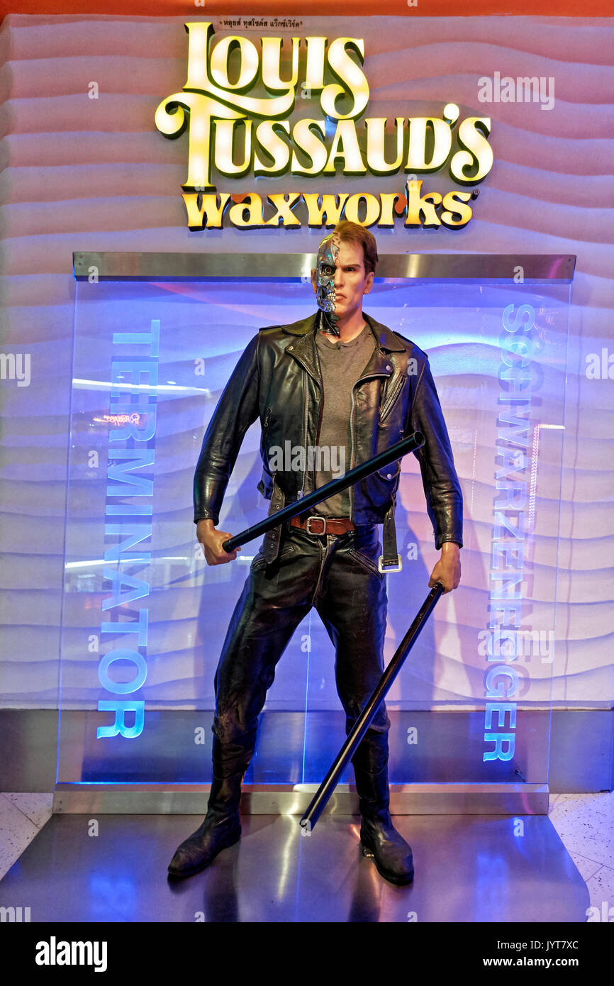Terminator waxwork. Louis Tussauds waxworks, Pattaya, Thailand ...