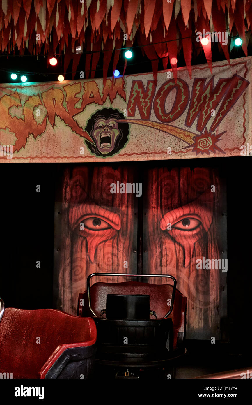 Spooky ghost train horror thrill ride Stock Photo: 154811752 - Alamy