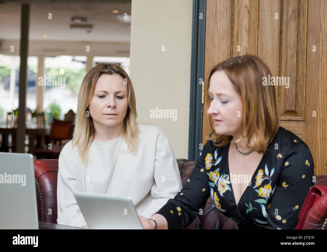 Informal conversation work two hi-res stock photography and images - Alamy