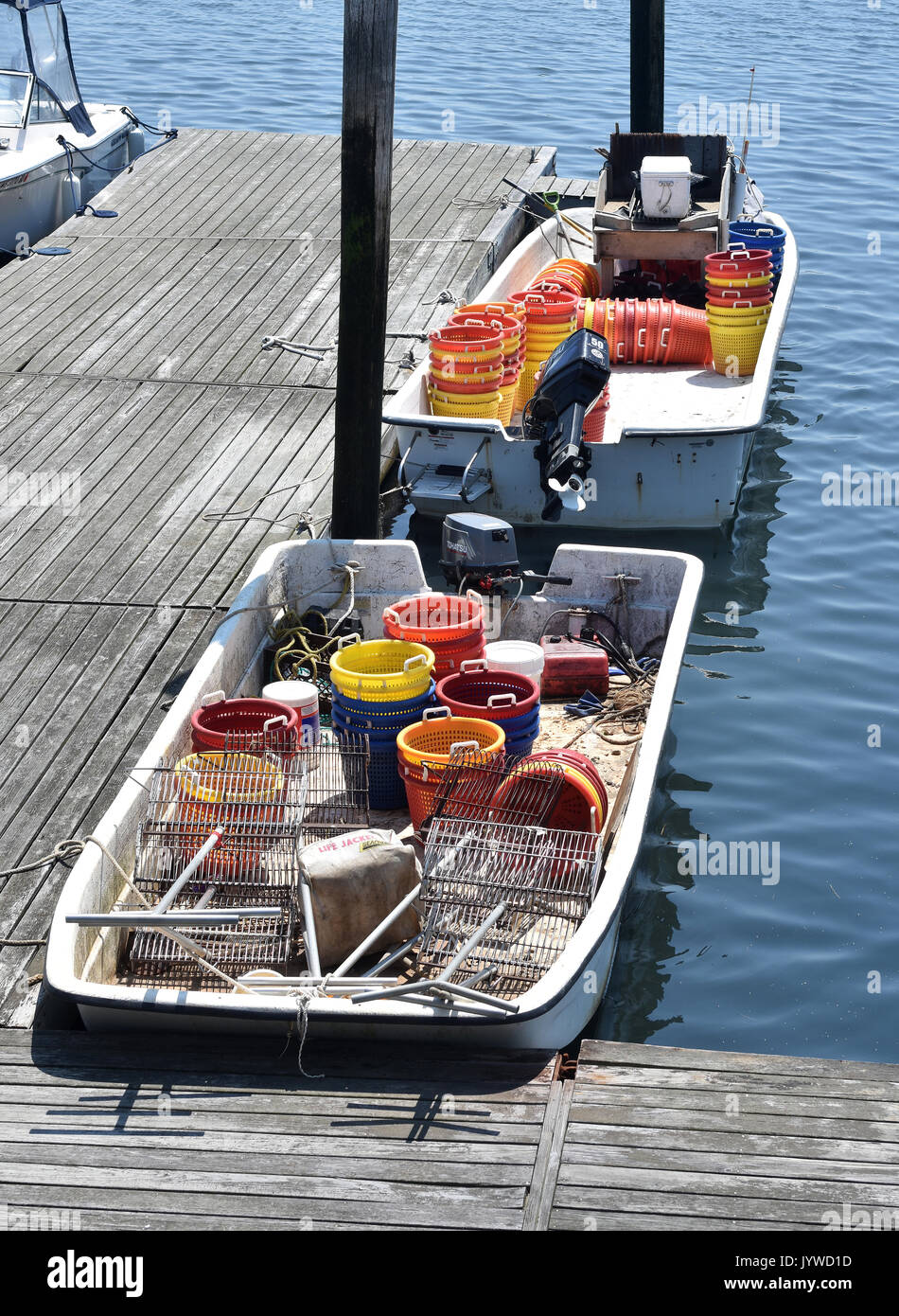 Clamming boats hi-res stock photography and images - Alamy