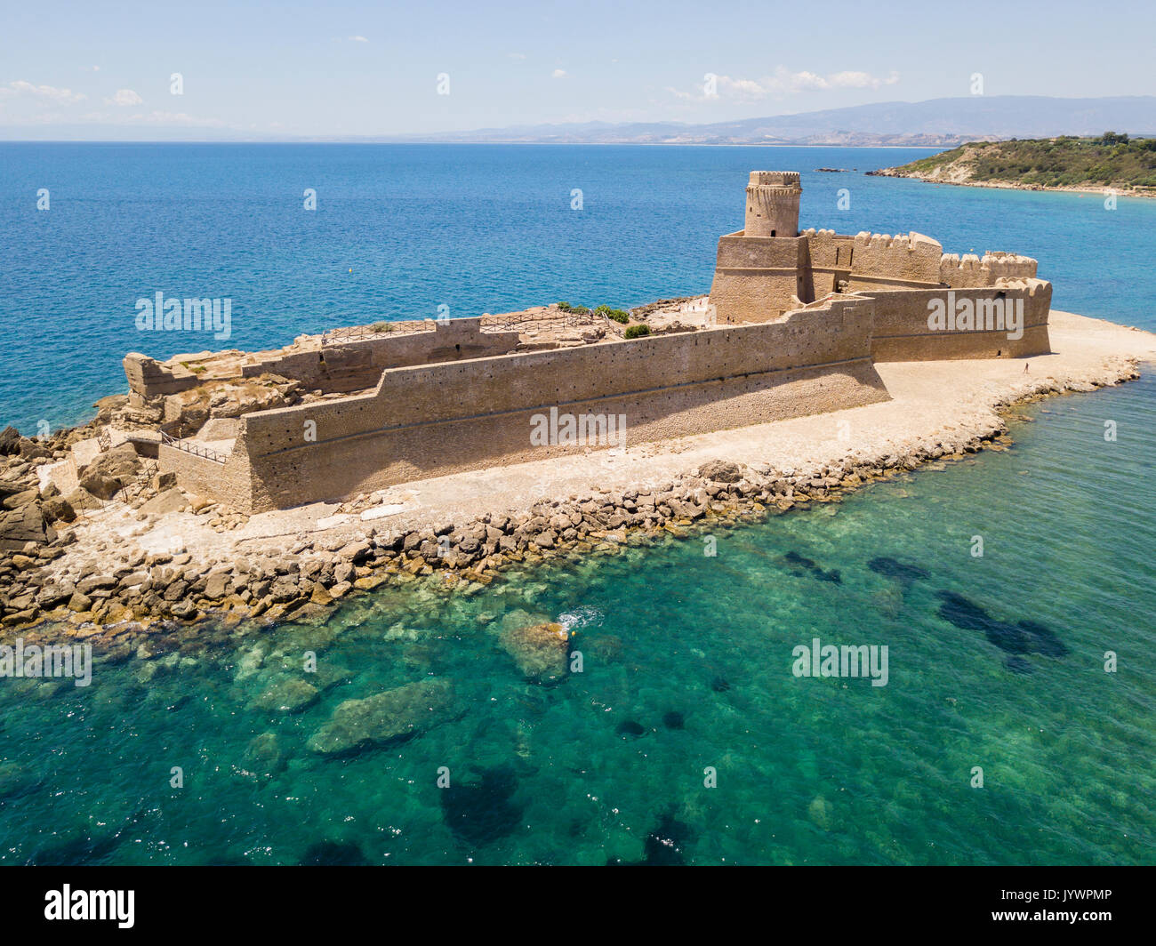 Castella hi-res stock photography and images - Alamy