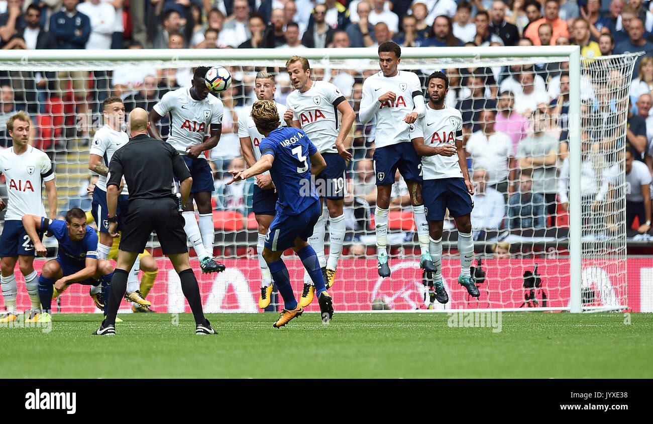 Tottenham hotspur score hi-res stock photography and images - Alamy