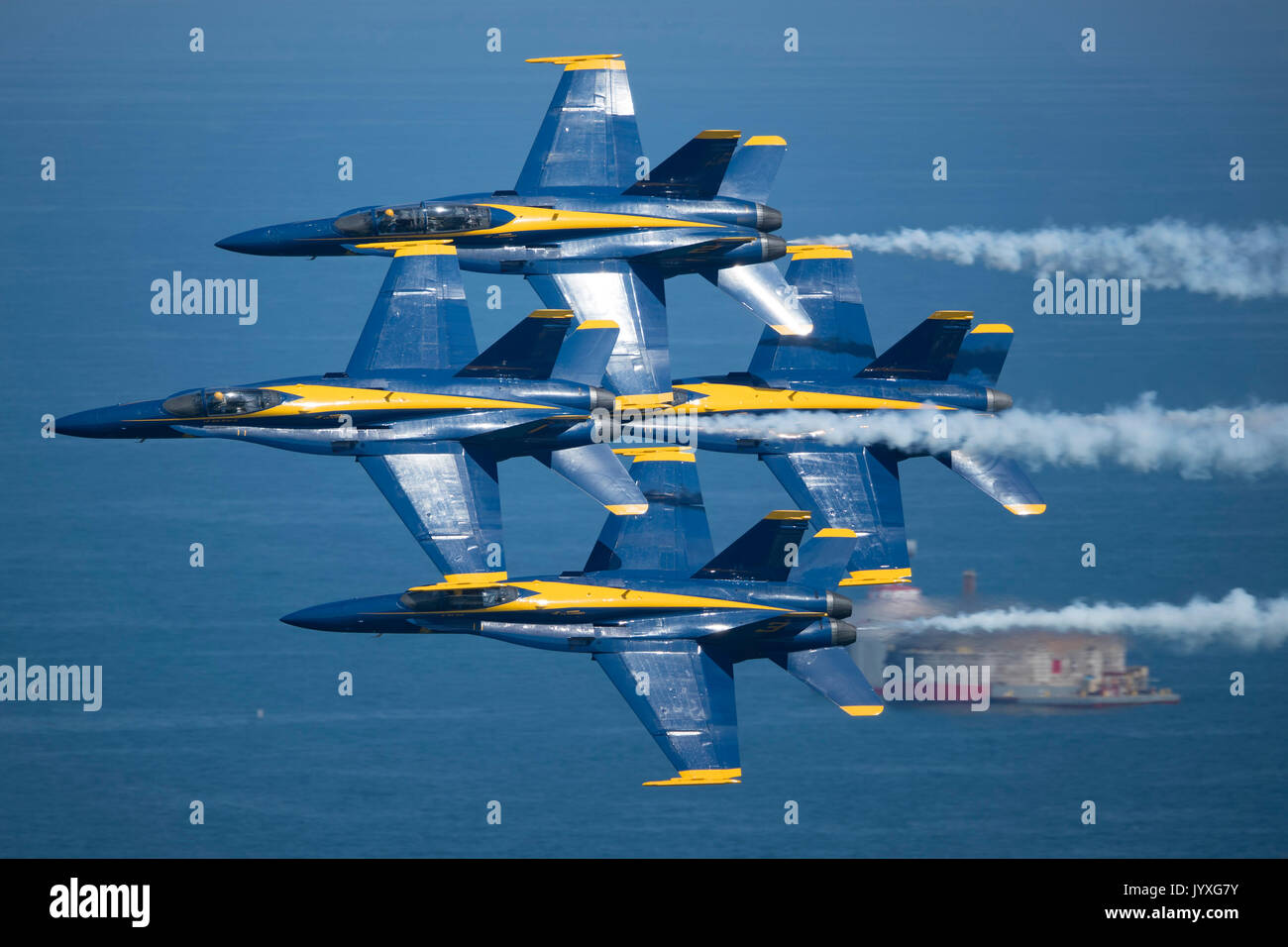 Water intake crib High Resolution Stock Photography and Images - Alamy