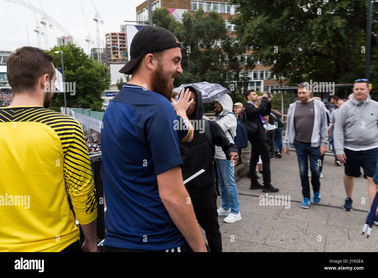 Tottenham hotspur fans outside tottenham hotspur stadium hi-res stock ...