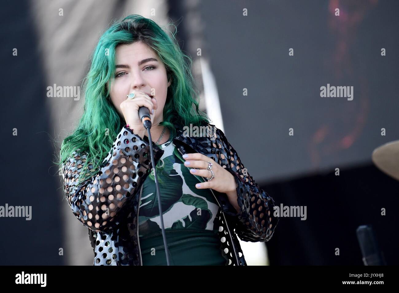 2017 hot 100 music festival sat hi-res stock photography and images - Alamy