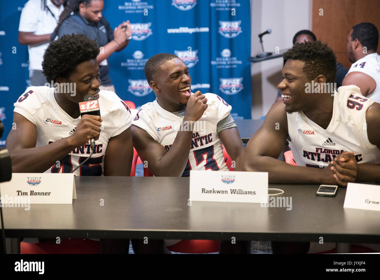 14 aug 95 hi-res stock photography and images - Alamy