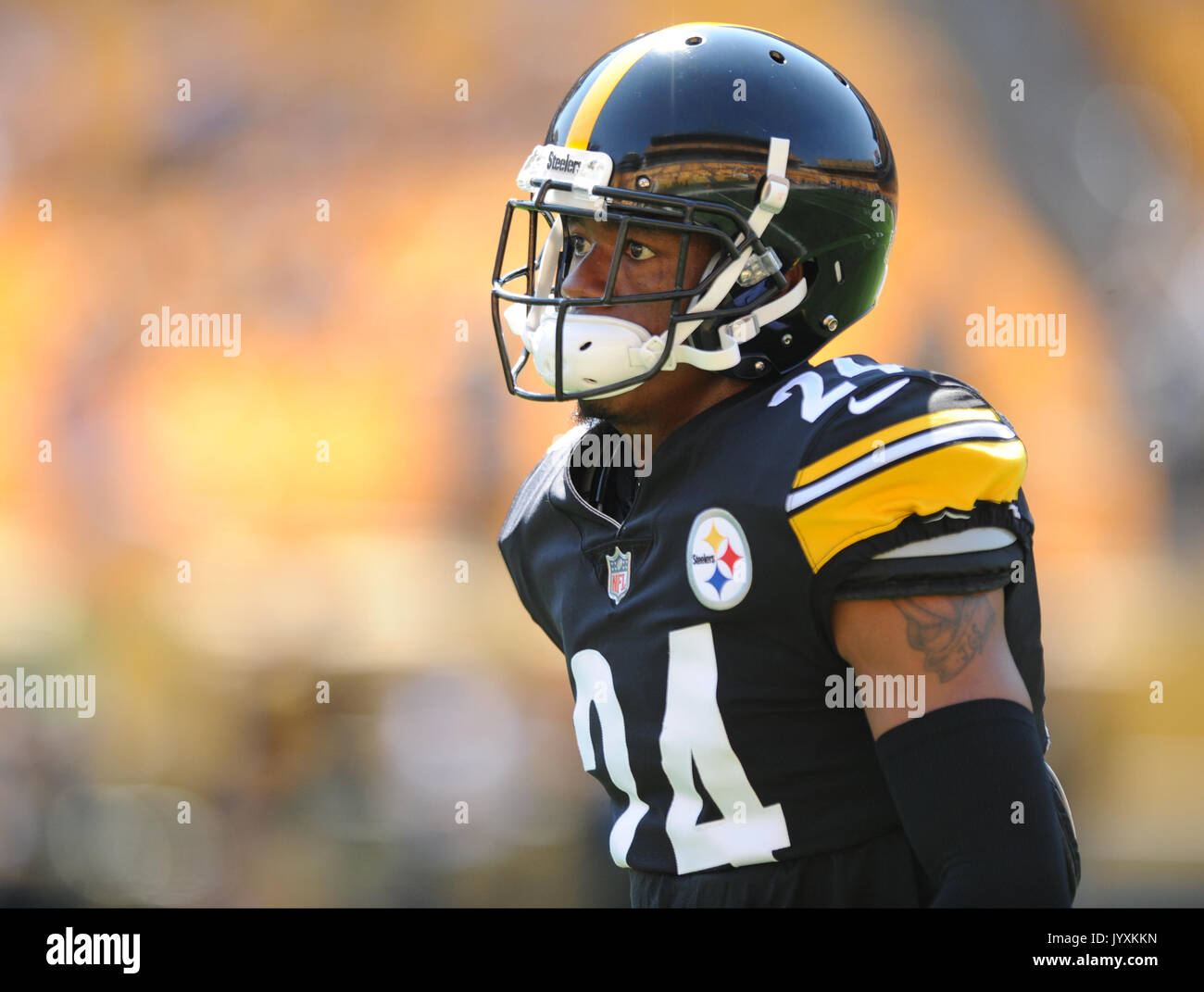 Coty sensabaugh hi-res stock photography and images - Alamy