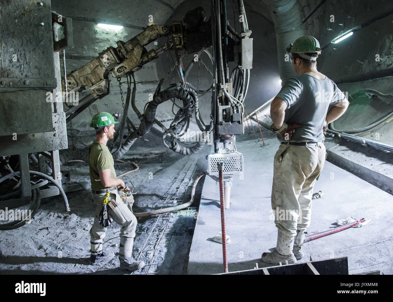 Mine ramp hi-res stock photography and images - Alamy