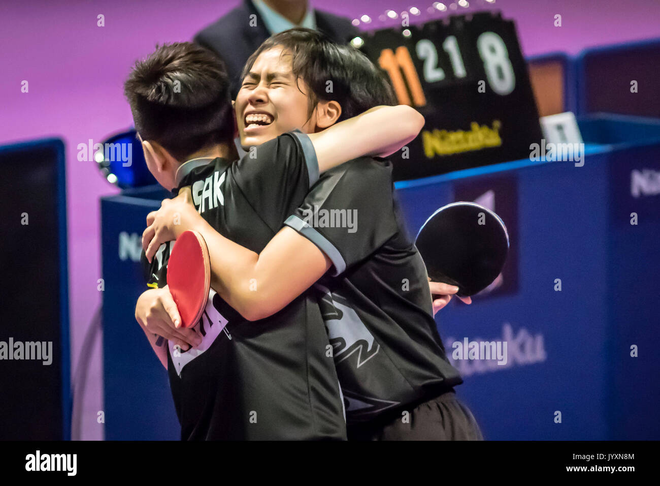 Table tennis team hi-res stock photography and images - Alamy