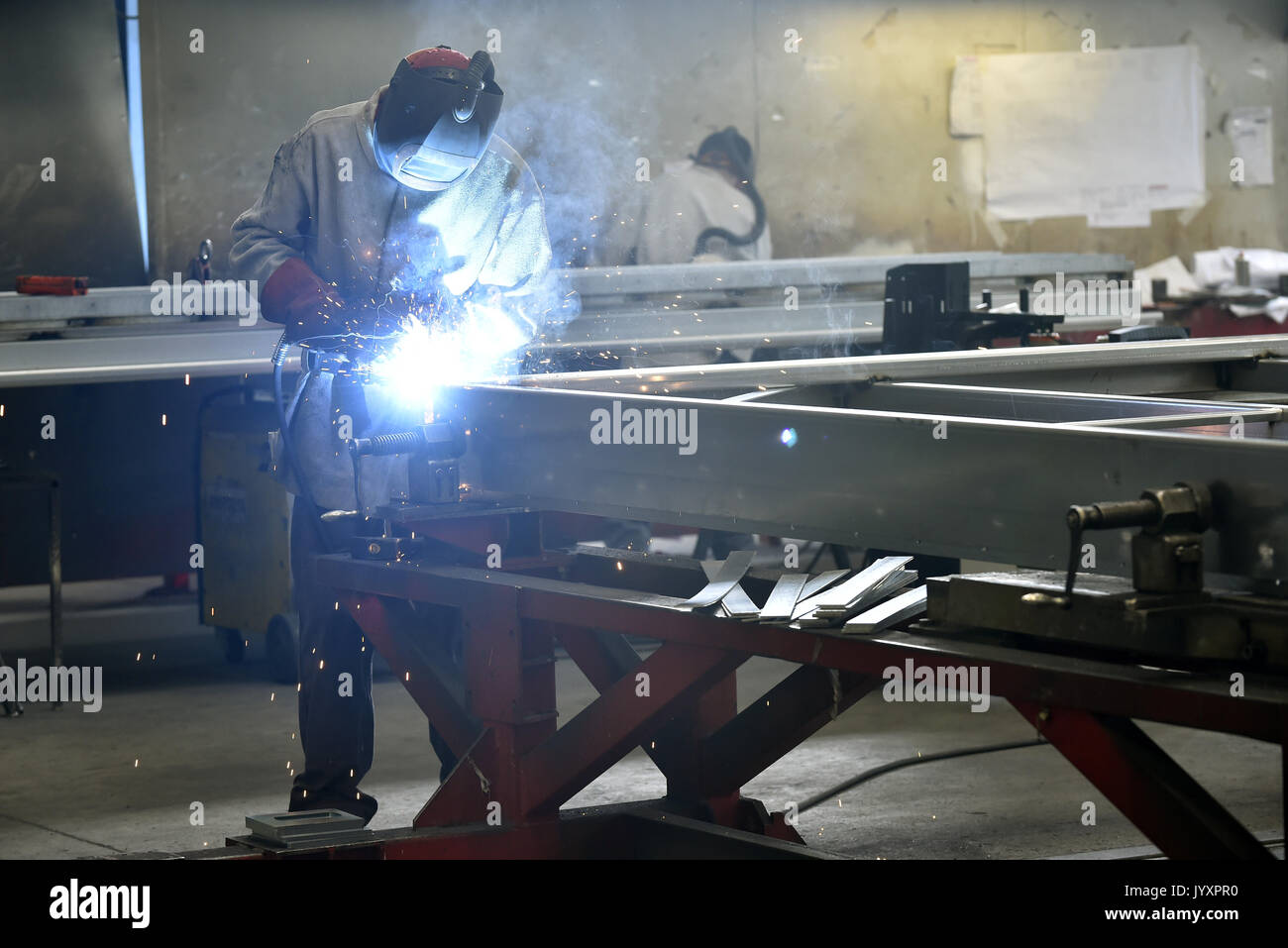 KOMA Modular, Vizovice. 16th Aug, 2017. Production of the container ...