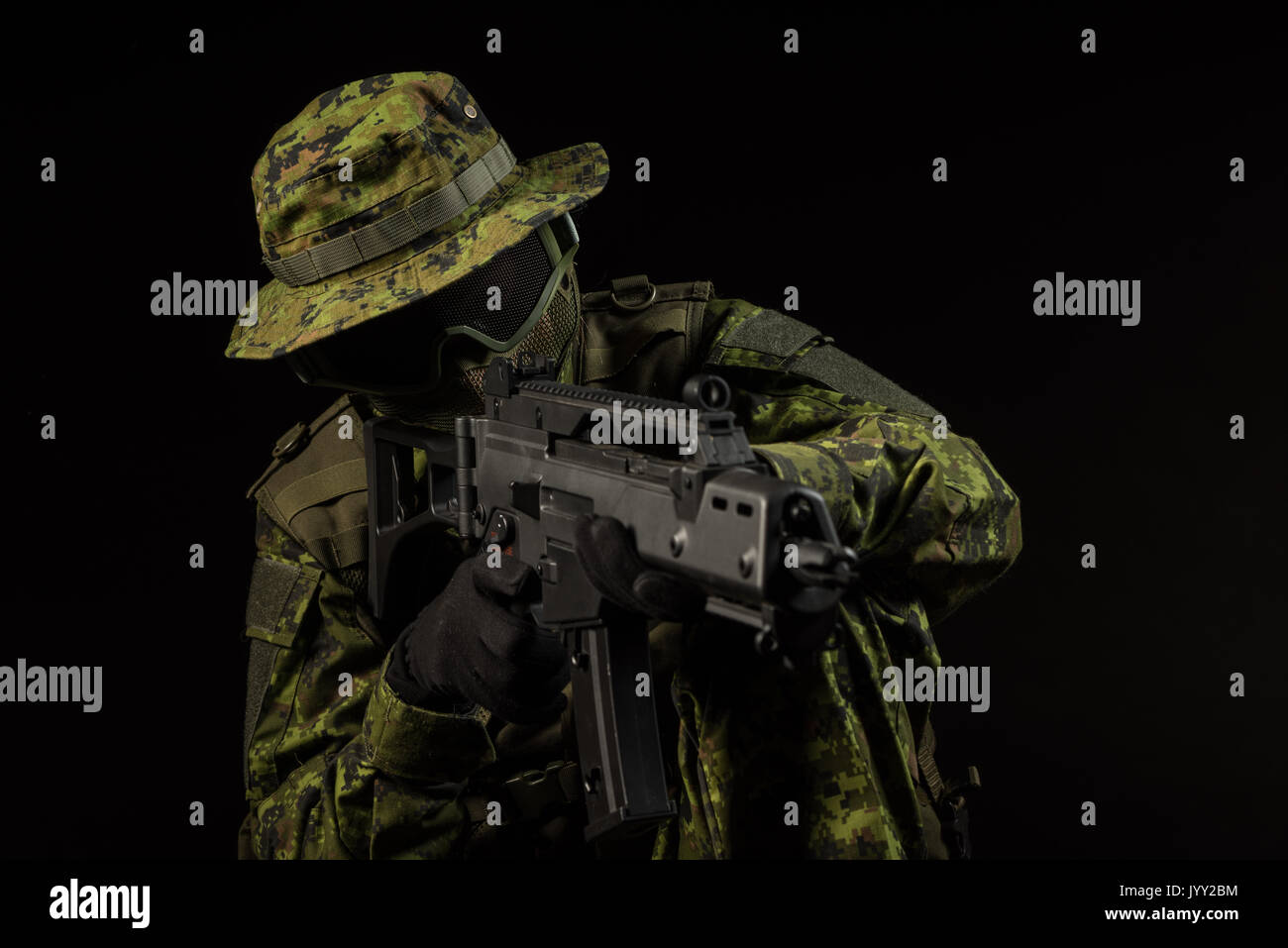 Female Sniper High Resolution Stock Photography and Images - Alamy