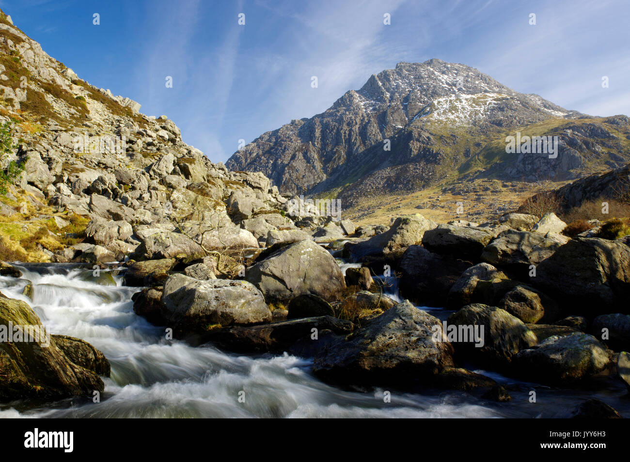 Tryfan Mountain Snowdonia Stock Photo - Alamy