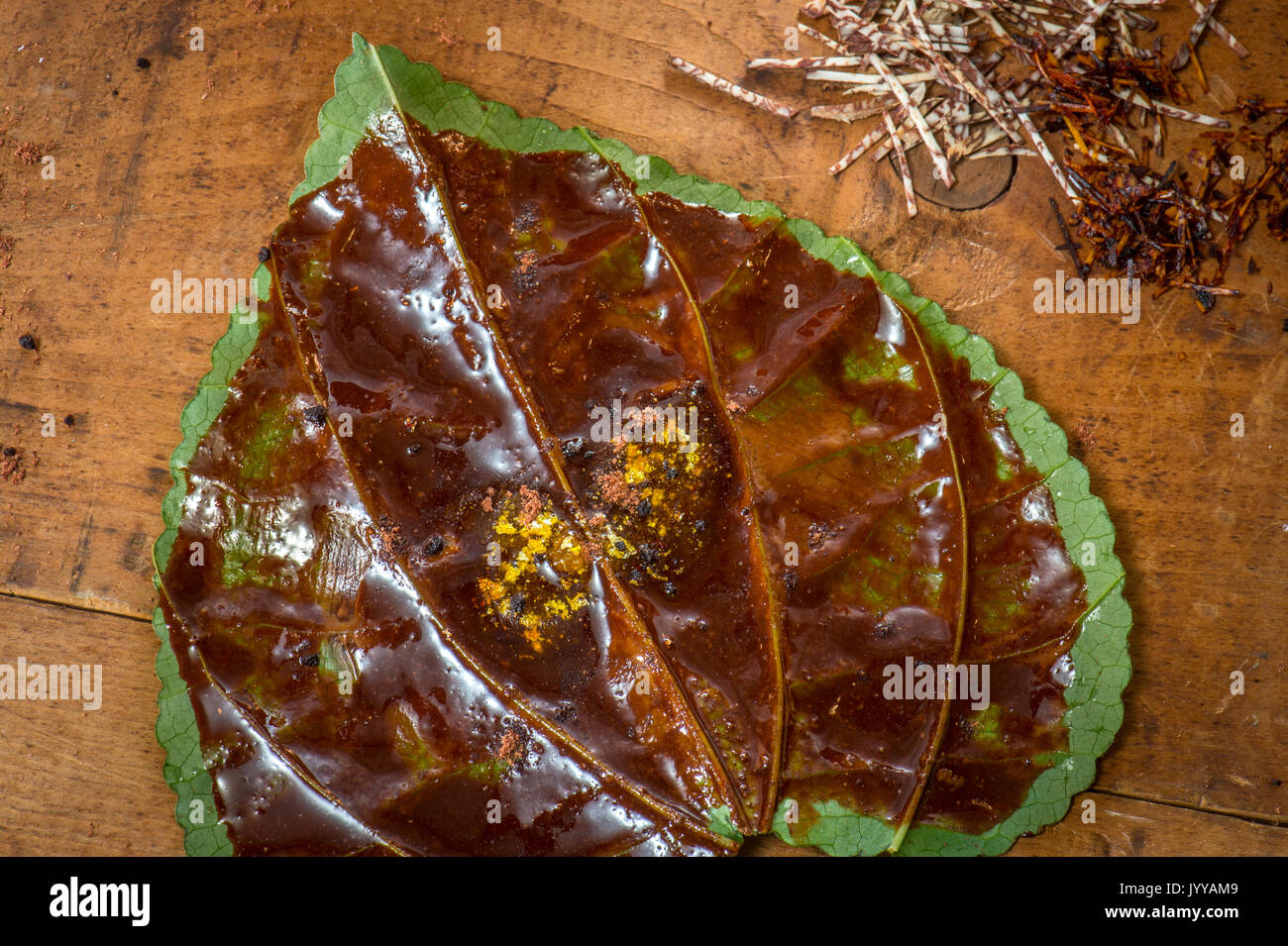 Paanwala Paan Indian Food Stock Photo - Alamy