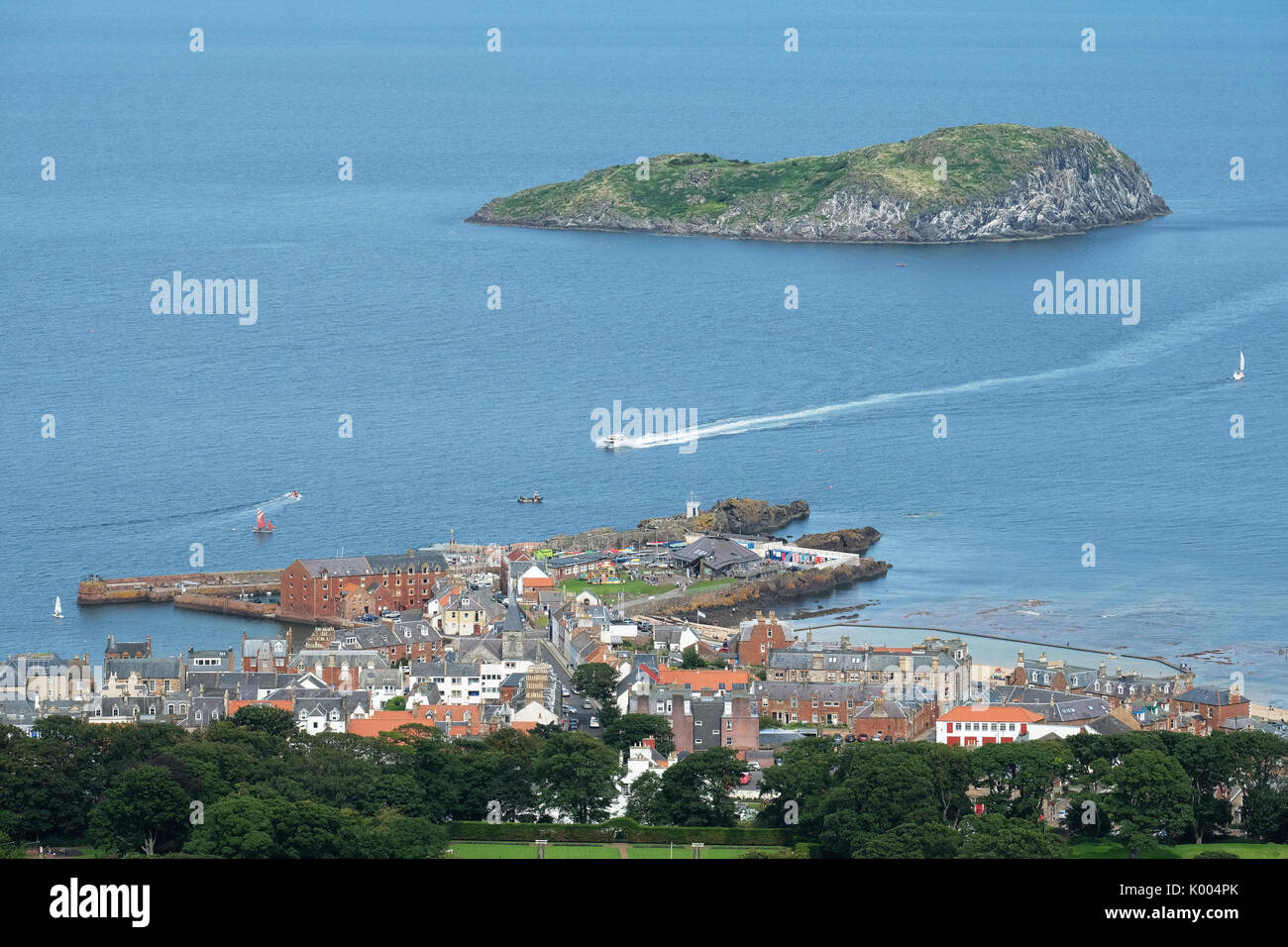 Craigleith island hi-res stock photography and images - Alamy