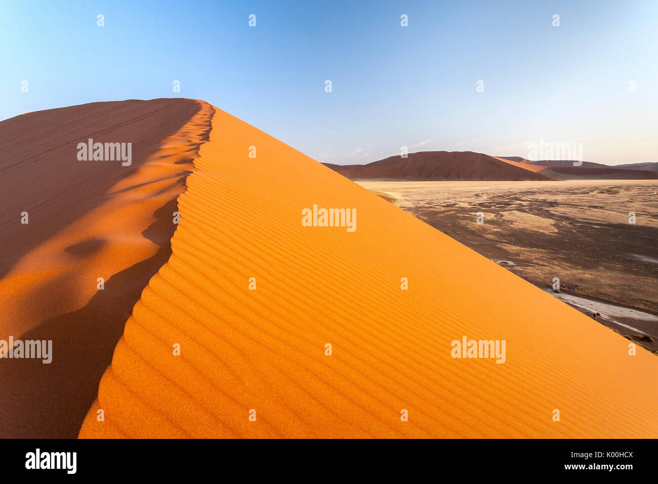 Star dune in the namib desert hi-res stock photography and images - Alamy
