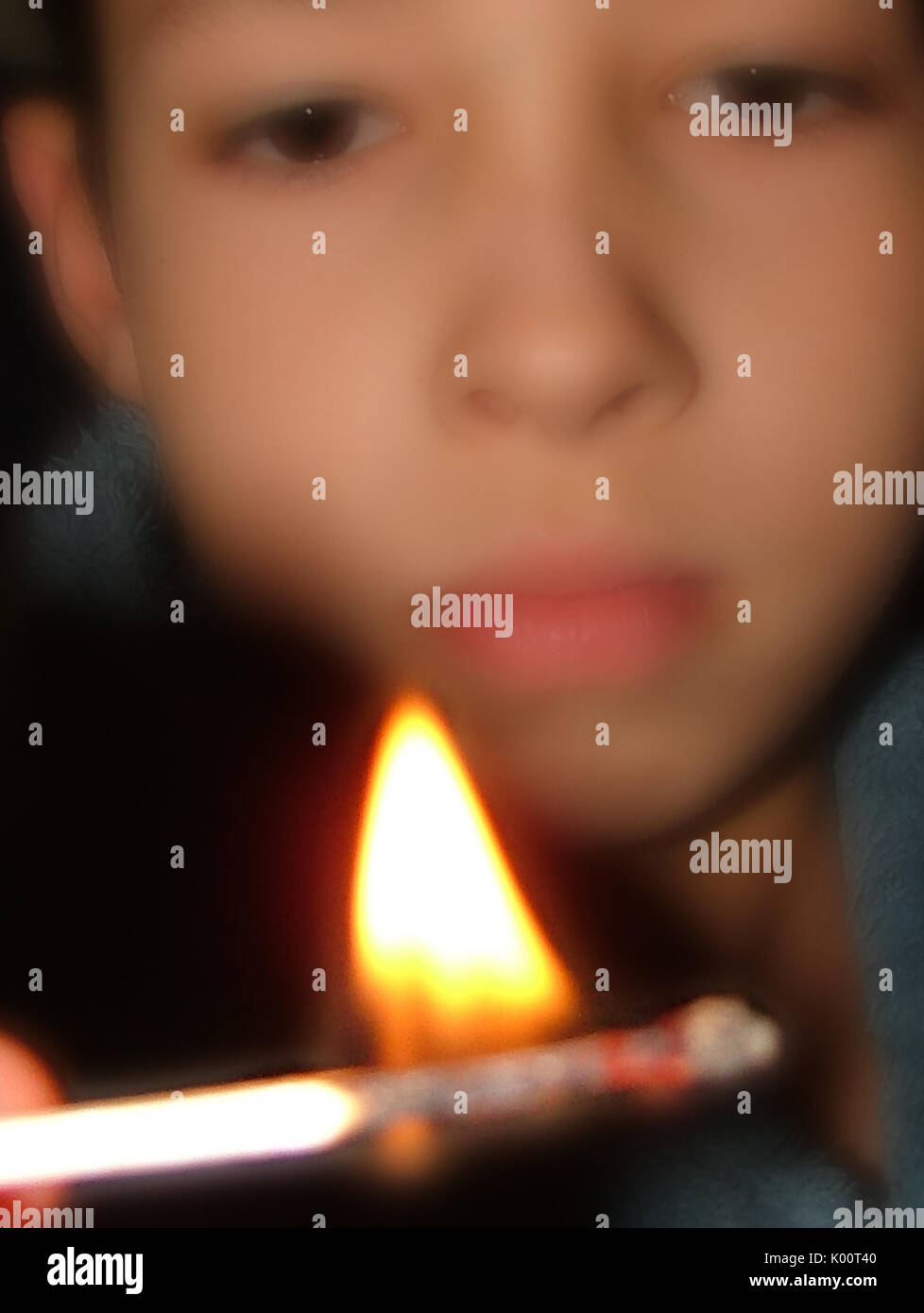 Child victim police hi-res stock photography and images - Alamy