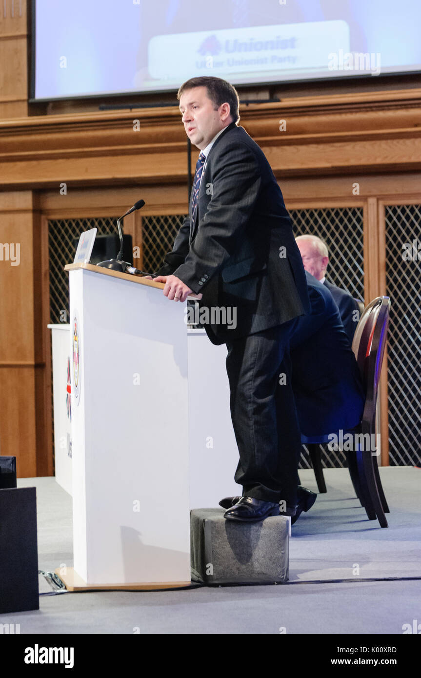 Ulster unionist leader robin swann hi-res stock photography and images ...
