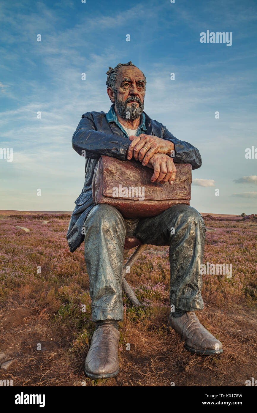 Man Sitting Statue High Resolution Stock Photography and Images - Alamy
