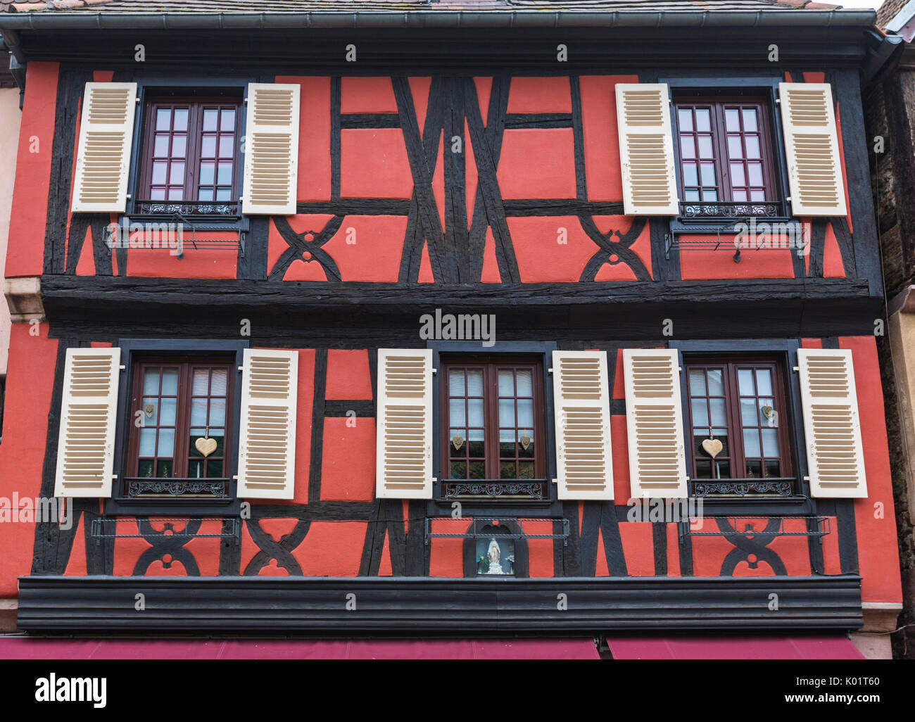 Medieval building facade hi-res stock photography and images - Alamy