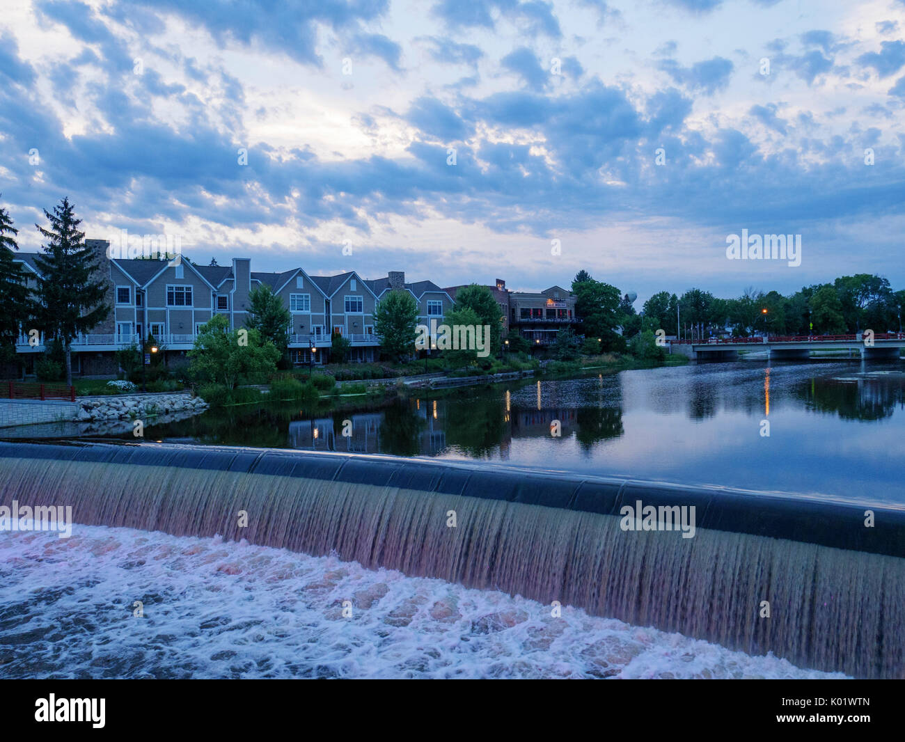 Low head dam hi-res stock photography and images - Alamy