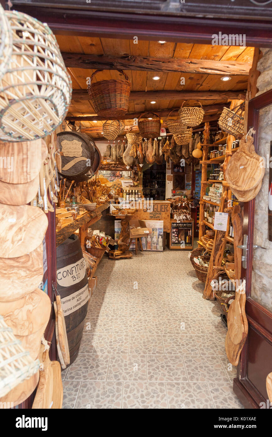 Medieval shop interior hi-res stock photography and images - Alamy