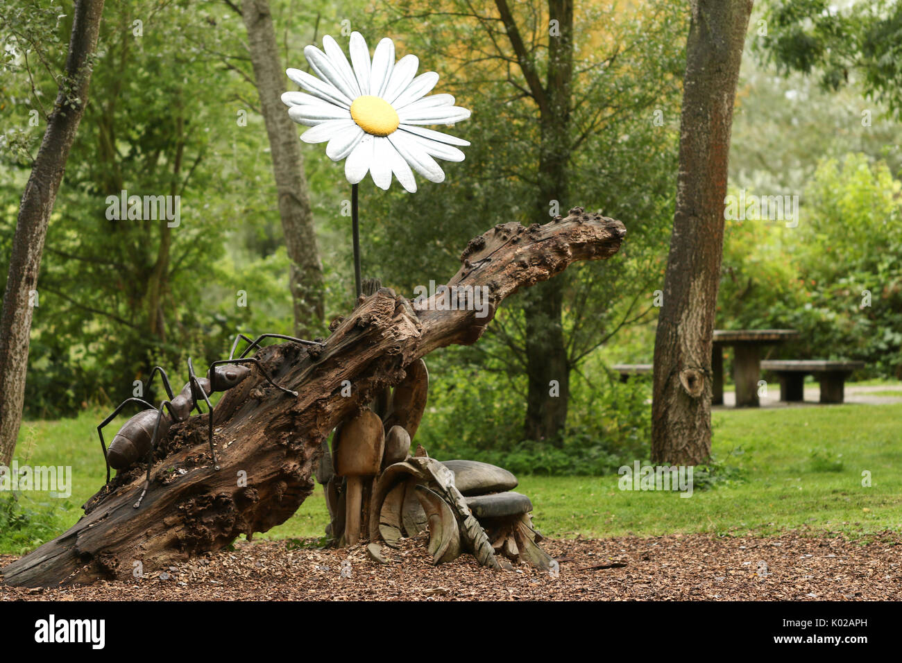 Woodland Sculpture Stock Photos & Woodland Sculpture Stock Images - Alamy